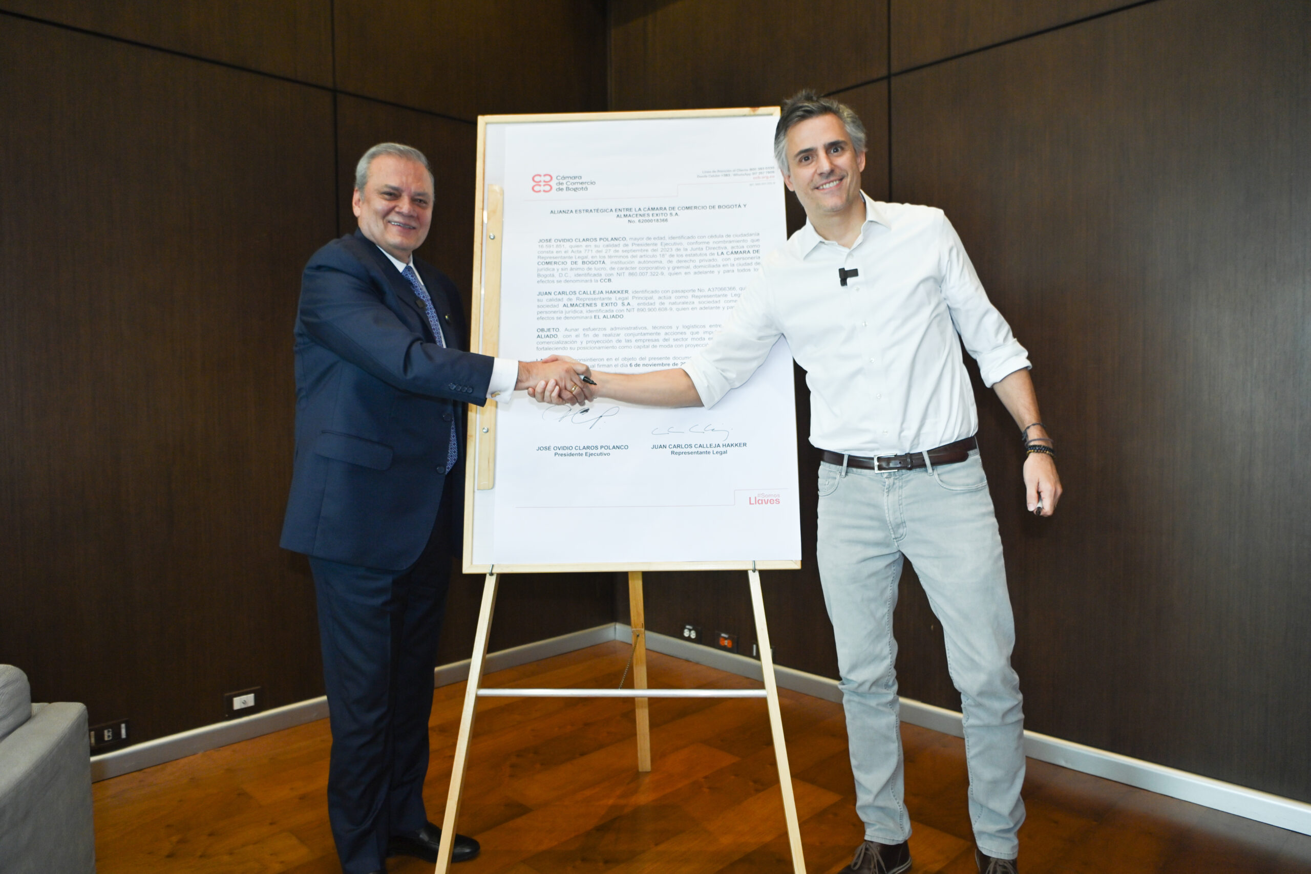 La CCB y el Grupo Éxito se unen para impulsar la moda bogotana y ...